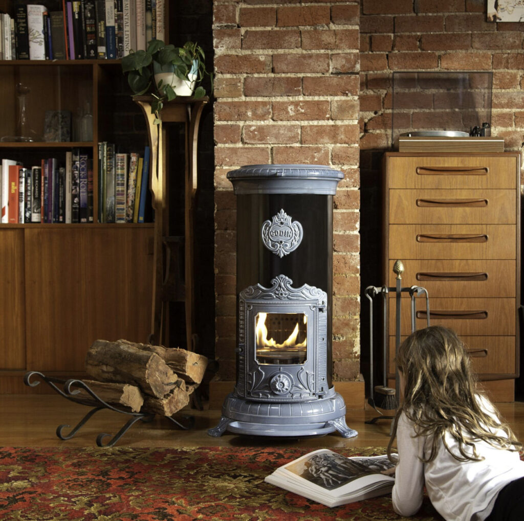 Petit Godin Wood Heater - Wignell Heating & Cooking